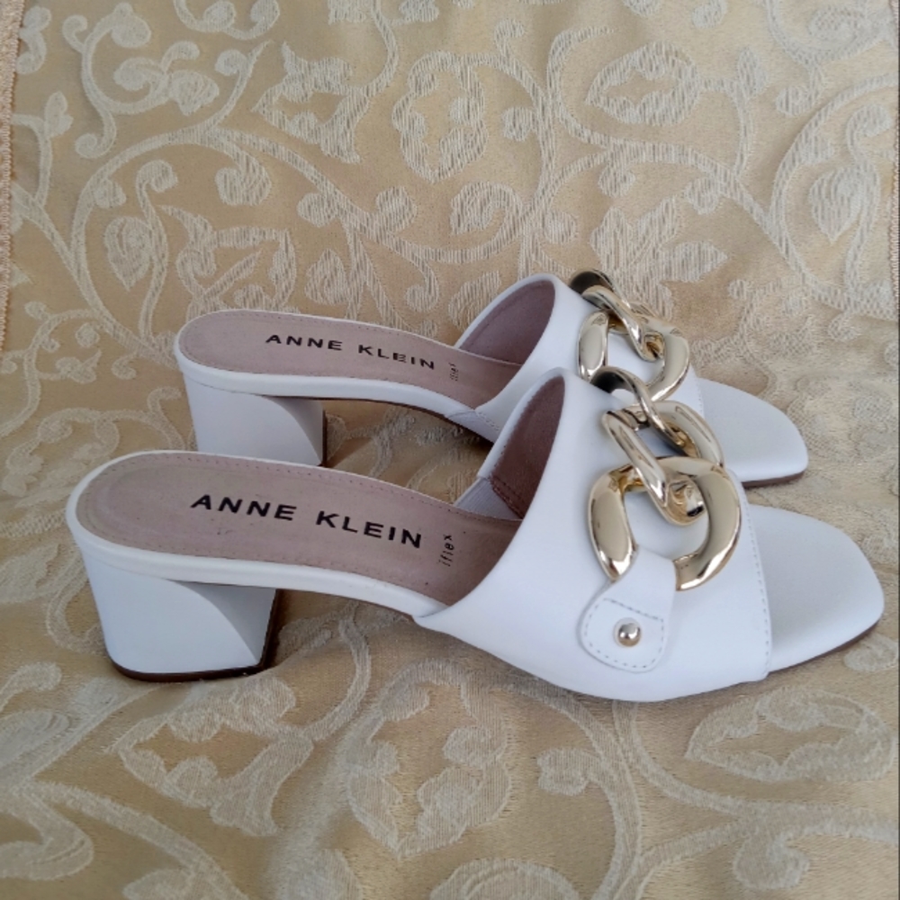 Anne Klein "Marilyn" White Sandal Slides Women's Size… - Gem